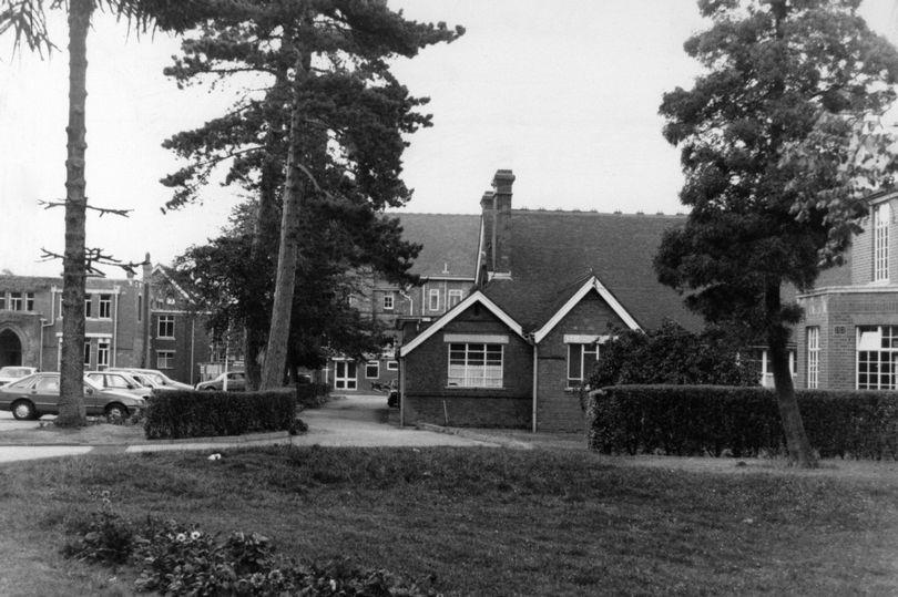 Inside the 'lost' asylum of Rubery