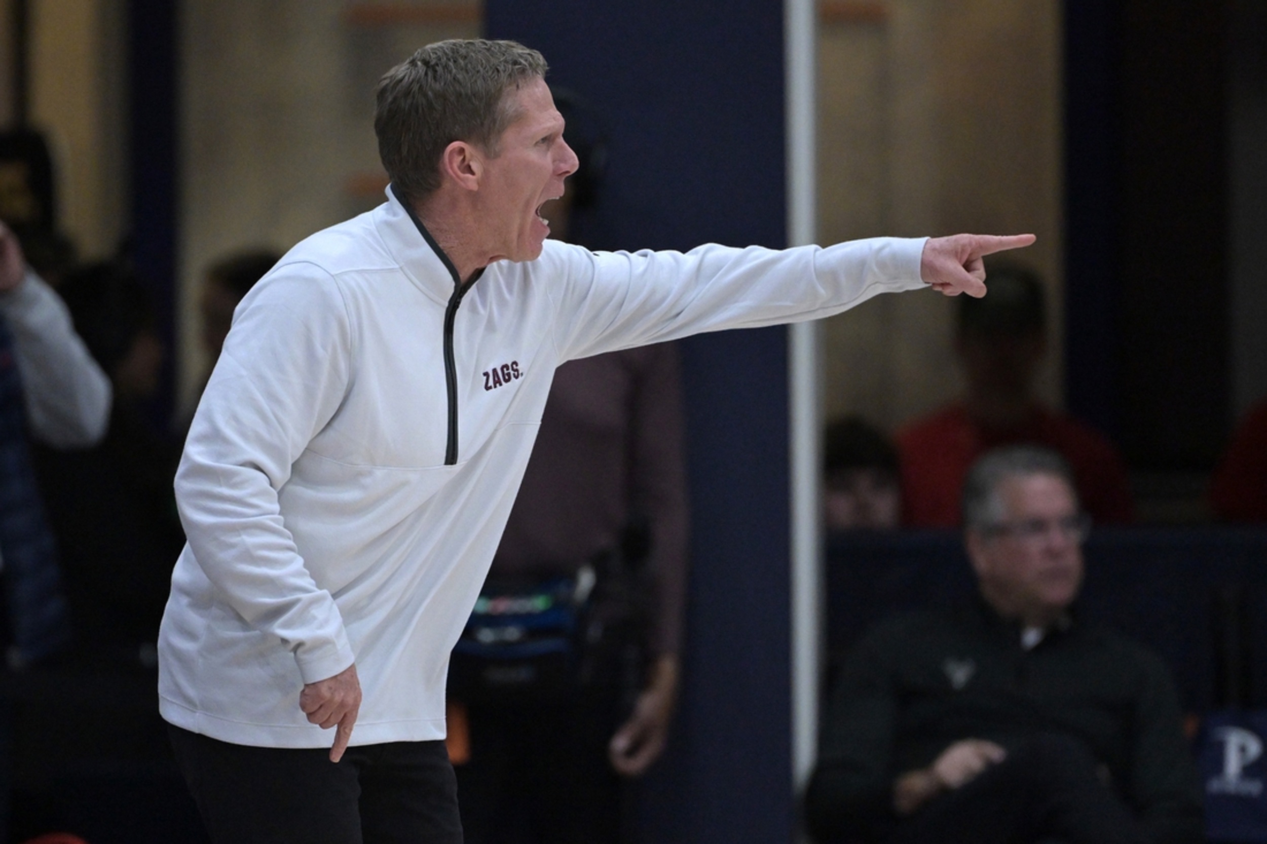 Pepperdine's comeback bid falls short vs. No. 19 Gonzaga