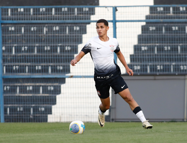 Capitão do Corinthians compara ambiente com elenco campeão e cita ...