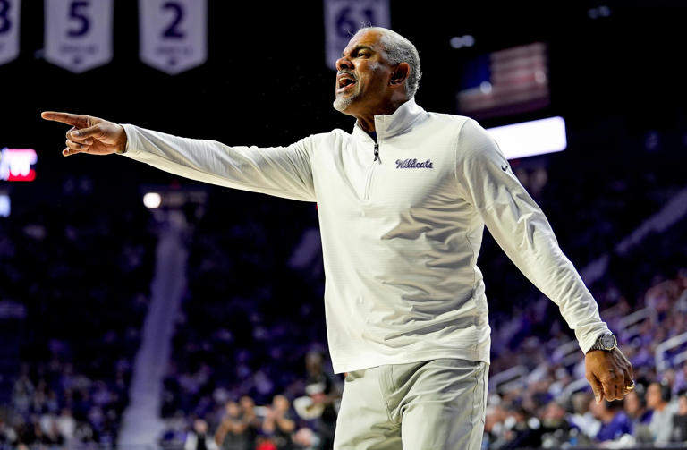 Kansas State basketball coach Jerome Tang adds more international ...