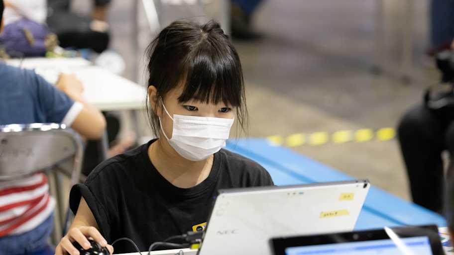 Top programming languages to learn in 2025: Python, JavaScript, Rust ...