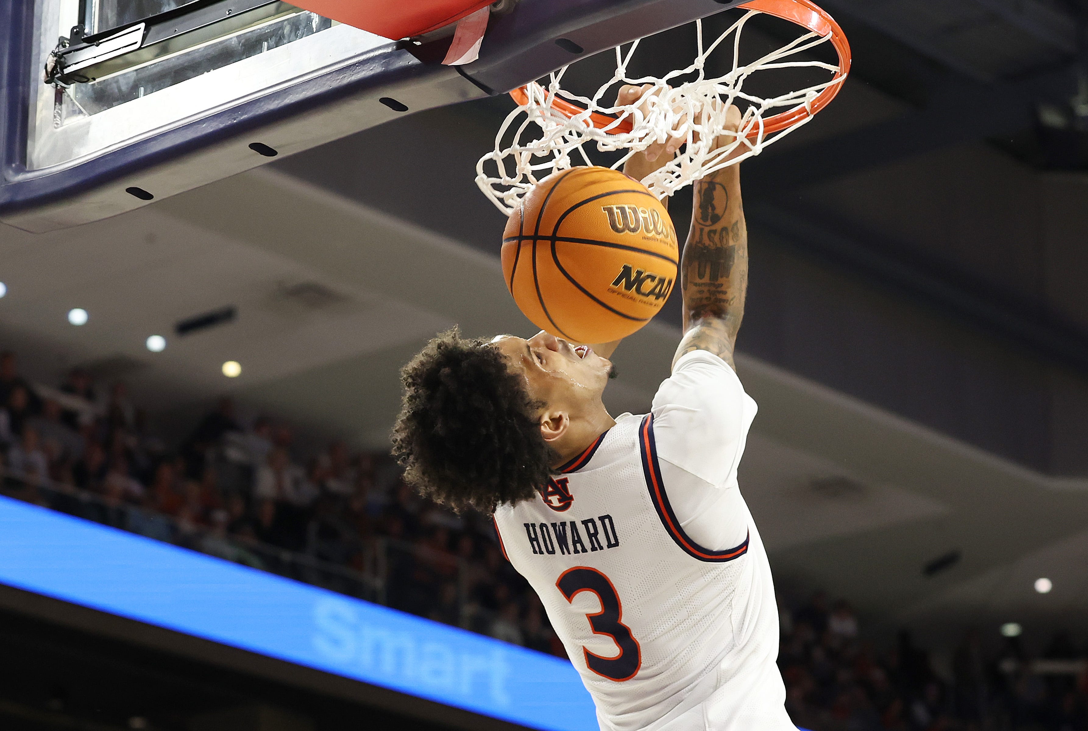 Auburn fails to crack top spot in final AP Poll of 2024