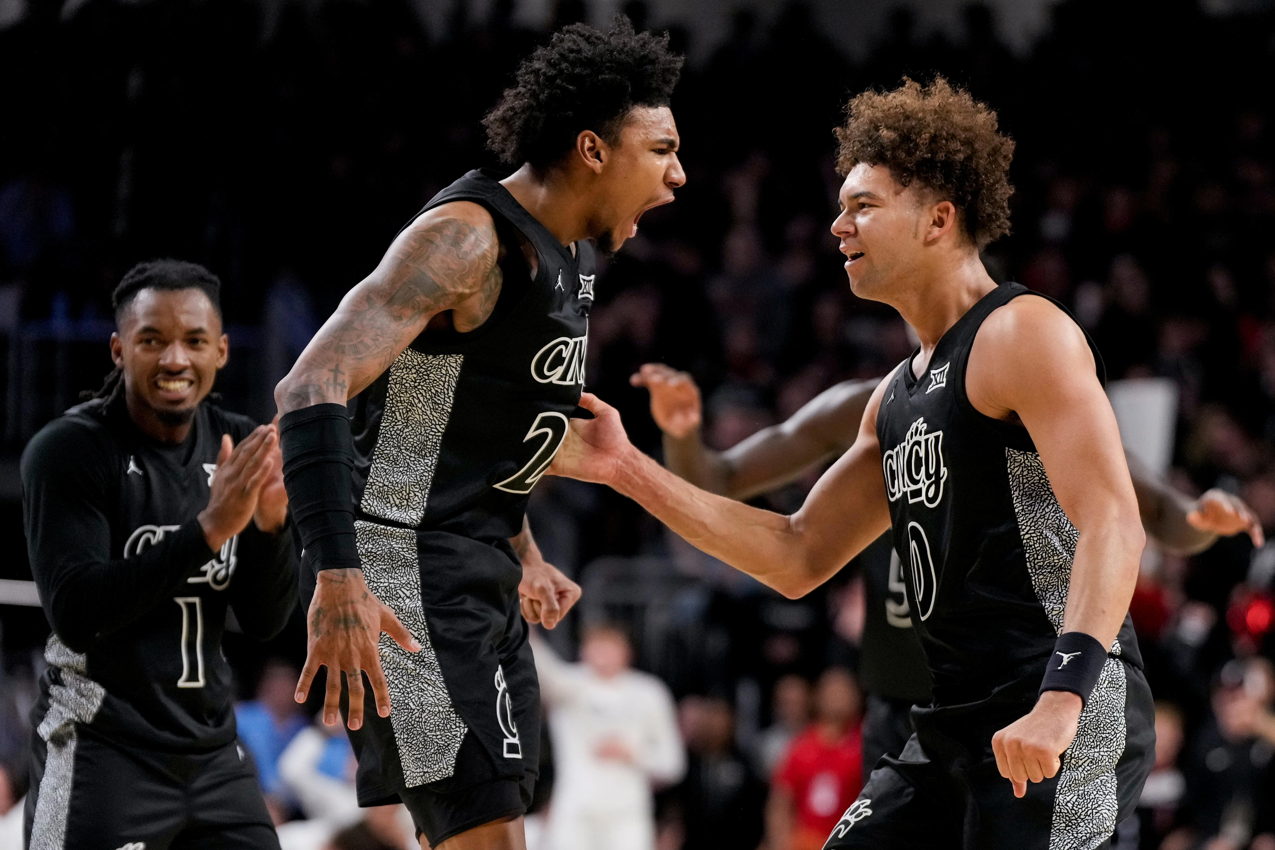 What channel is the UC basketball game? How to watch Cincinnati ...