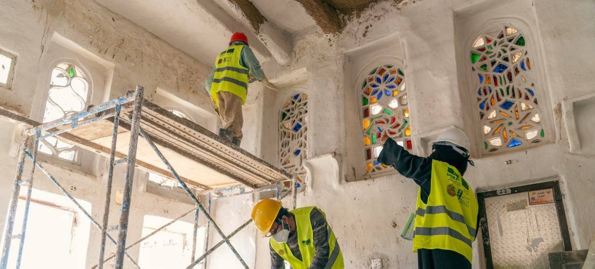 The inspiring female engineer breathing new life into Yemen's ancient ...