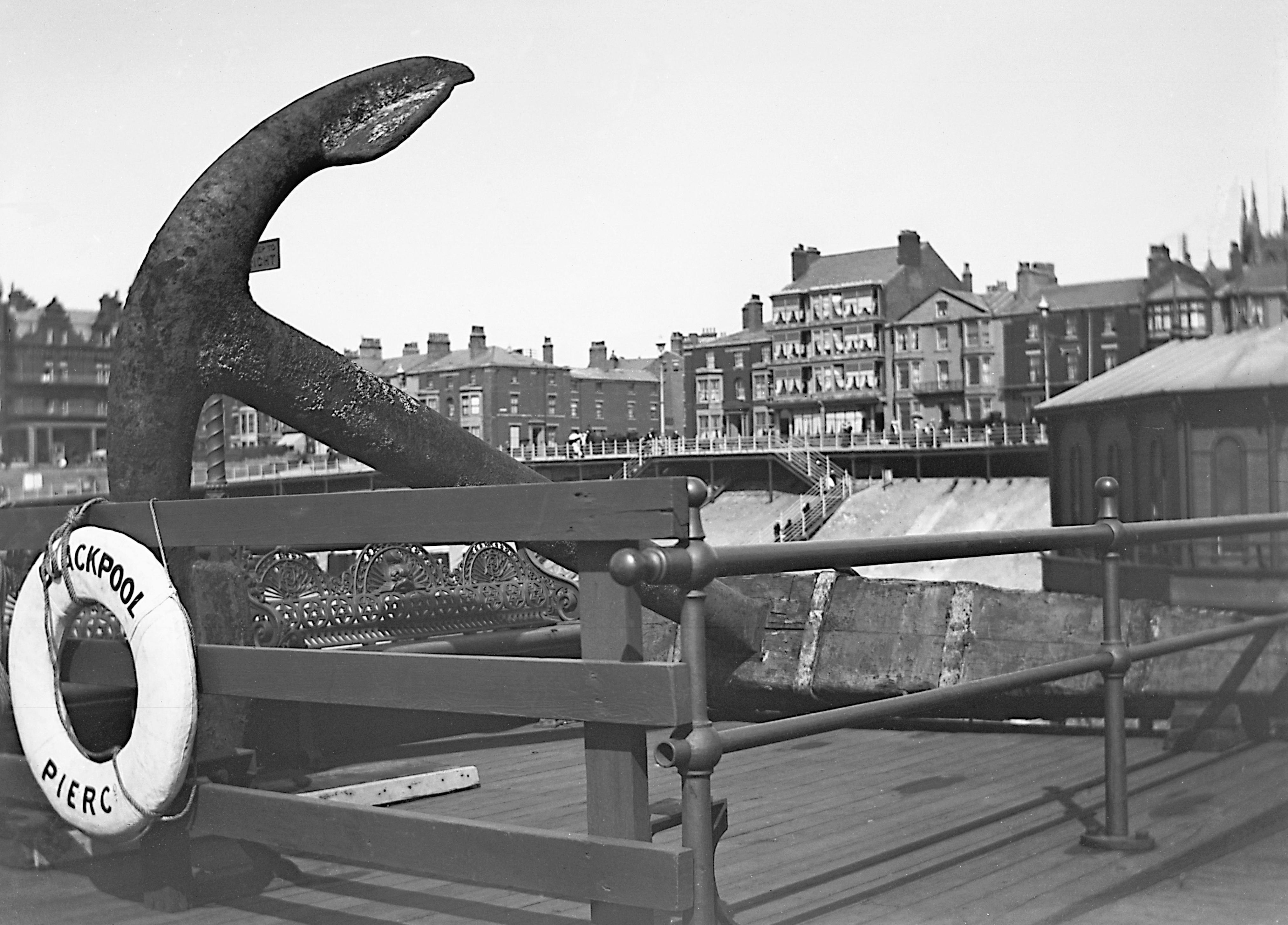 13 nostalgic pictures of Blackpool that were taken in years gone by and ...