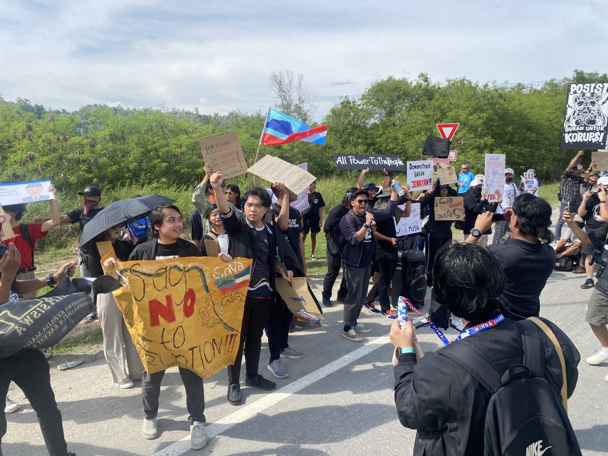 Group holds anti-corruption rally in Kota Kinabalu