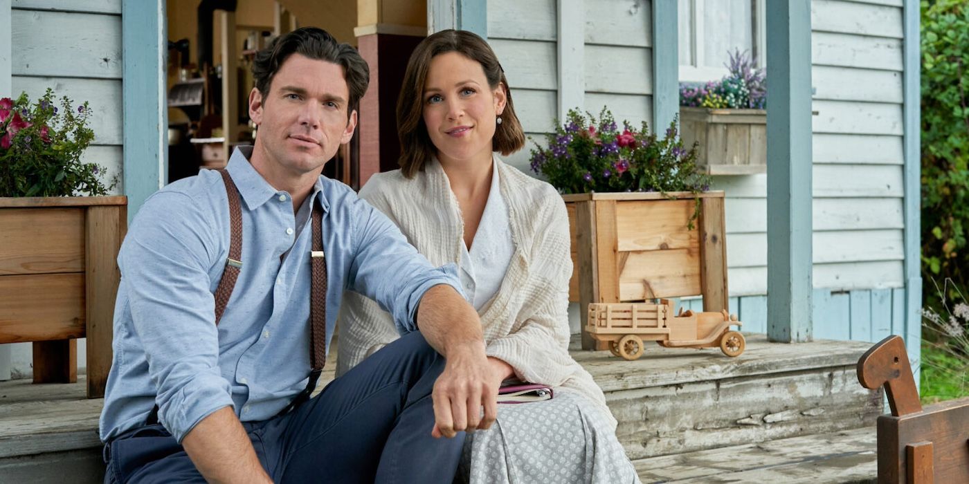 ‘When Calls the Heart’ Star Shares a “Confidential” Look at Fan ...