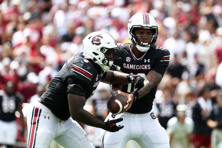 South Carolina vs. Illinois: Predictions, odds for the Citrus Bowl