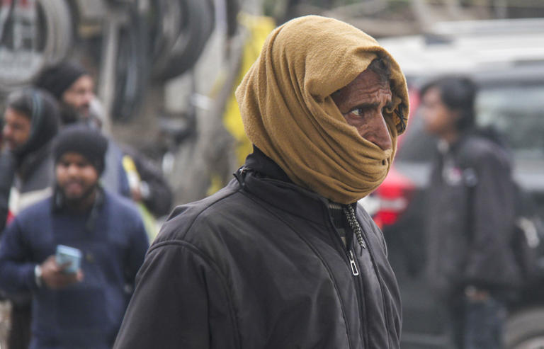 Coldwave conditions intensify across Kashmir, swathes of UP experience ...
