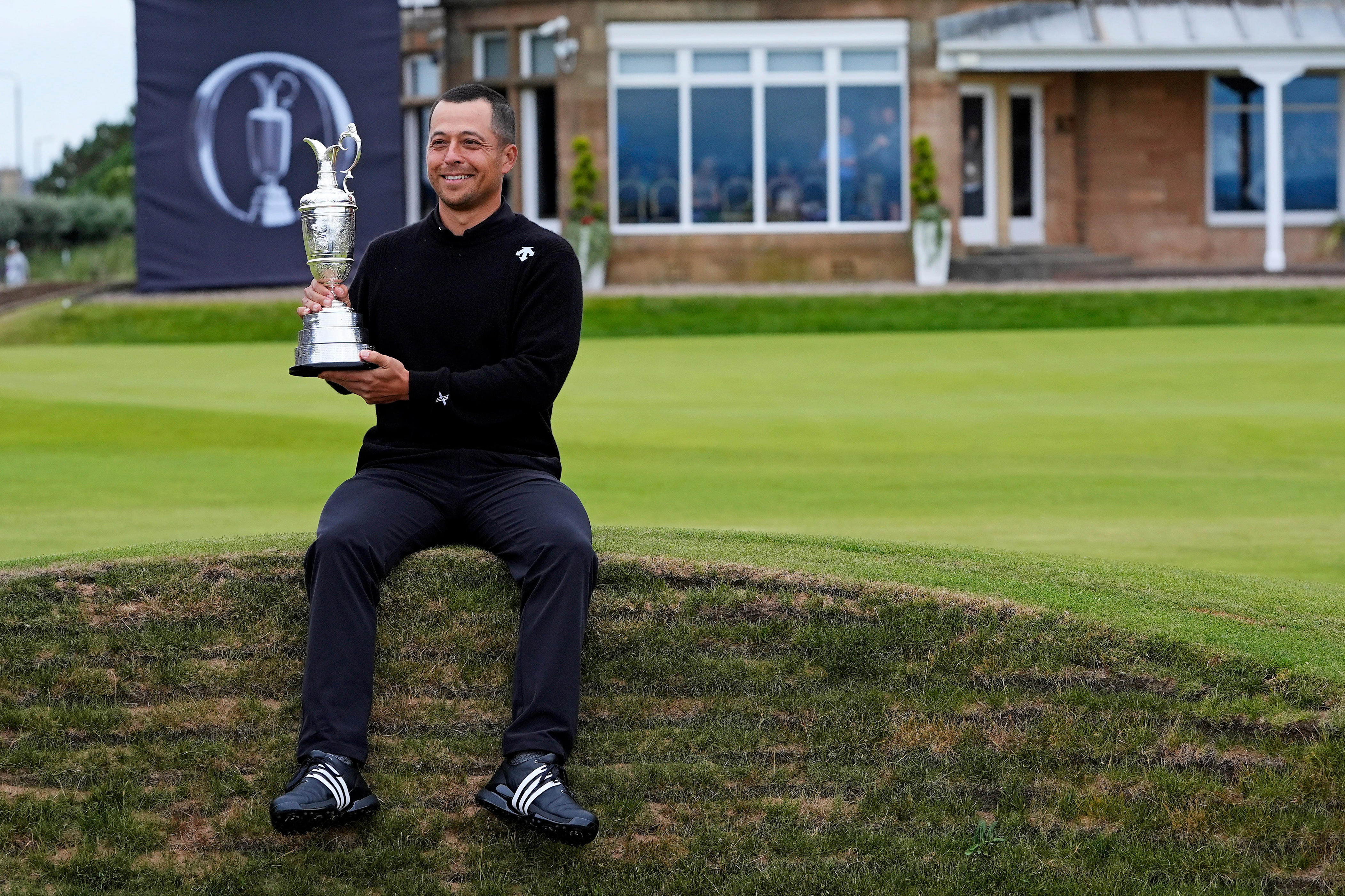 Xander Schauffele, still out with a rib injury, sets target date for ...