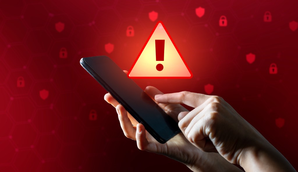 7 warning signs your phone has been hacked