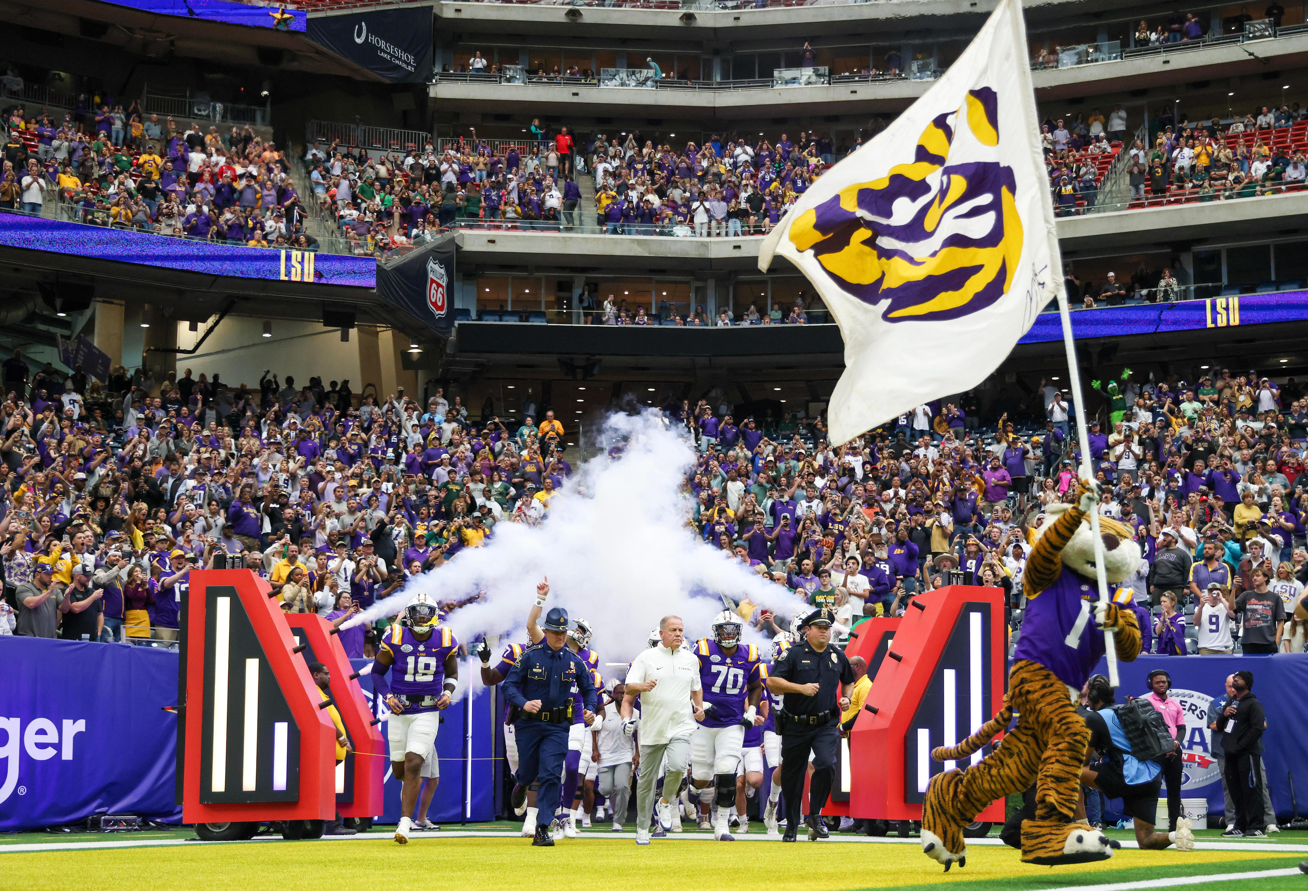 When does transfer portal open? LSU football's key dates, needs list