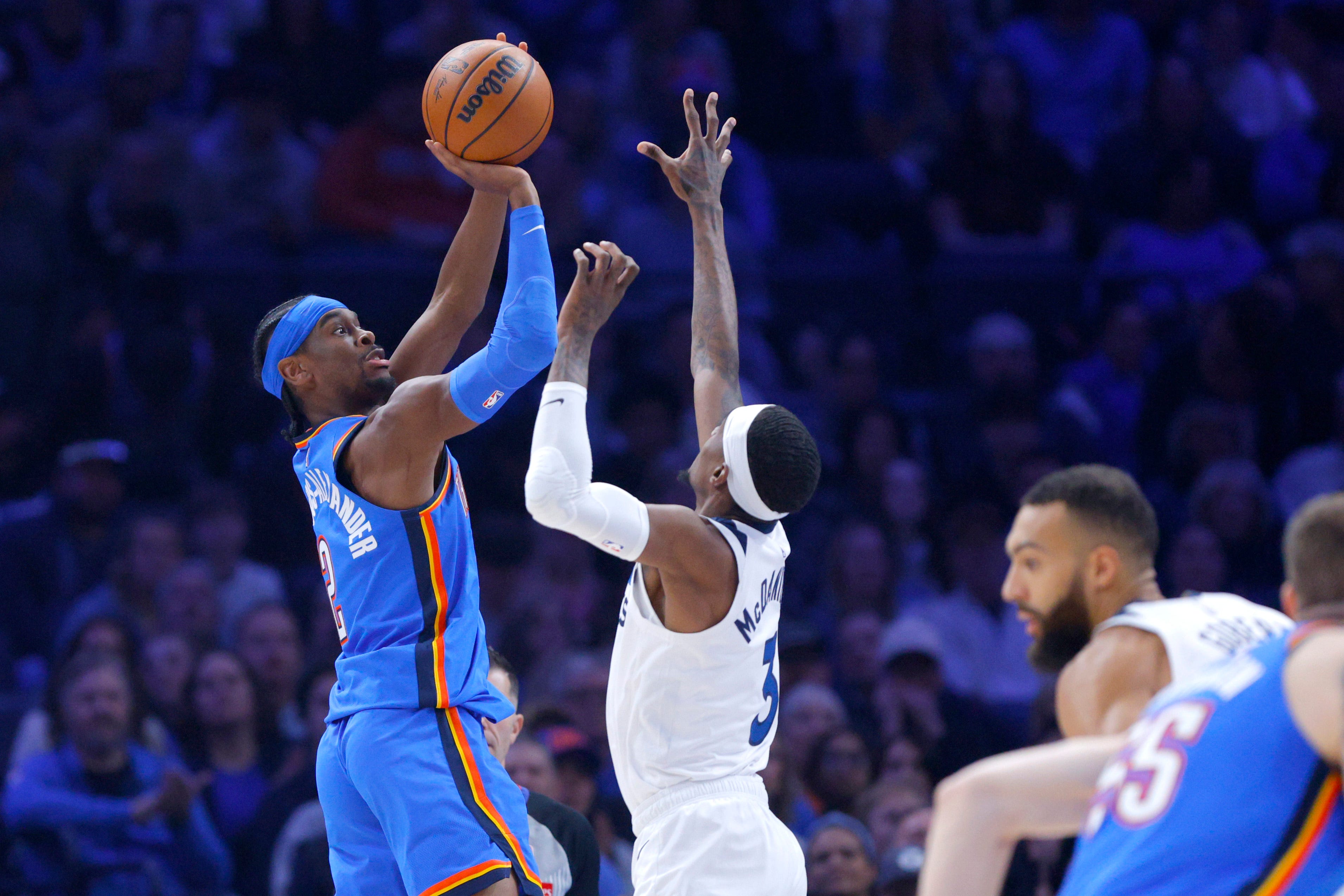 Shai Gilgeous-Alexander, OKC Thunder roar past Timberwolves for record ...