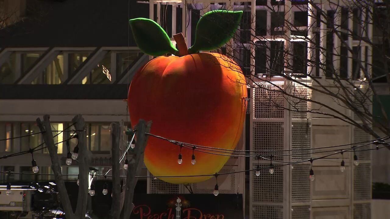 Tens of thousands ready to ring in 2025 with the Peach Drop at ...