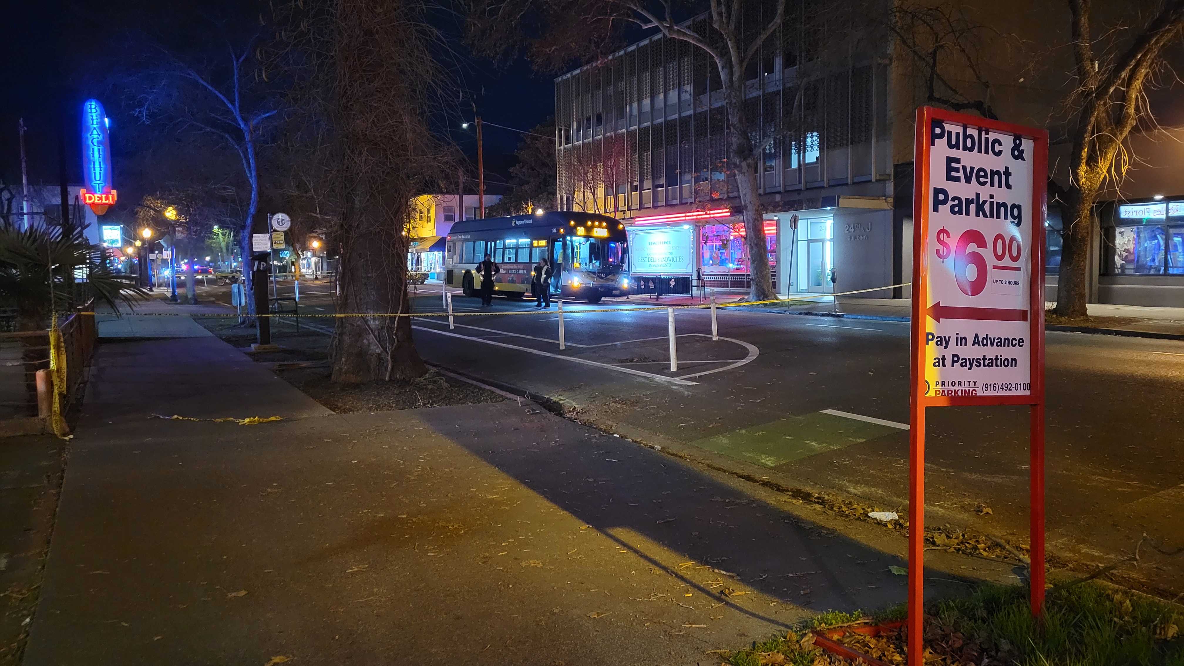 Man hospitalized after he was hit by SacRT bus in Midtown, Sac PD says