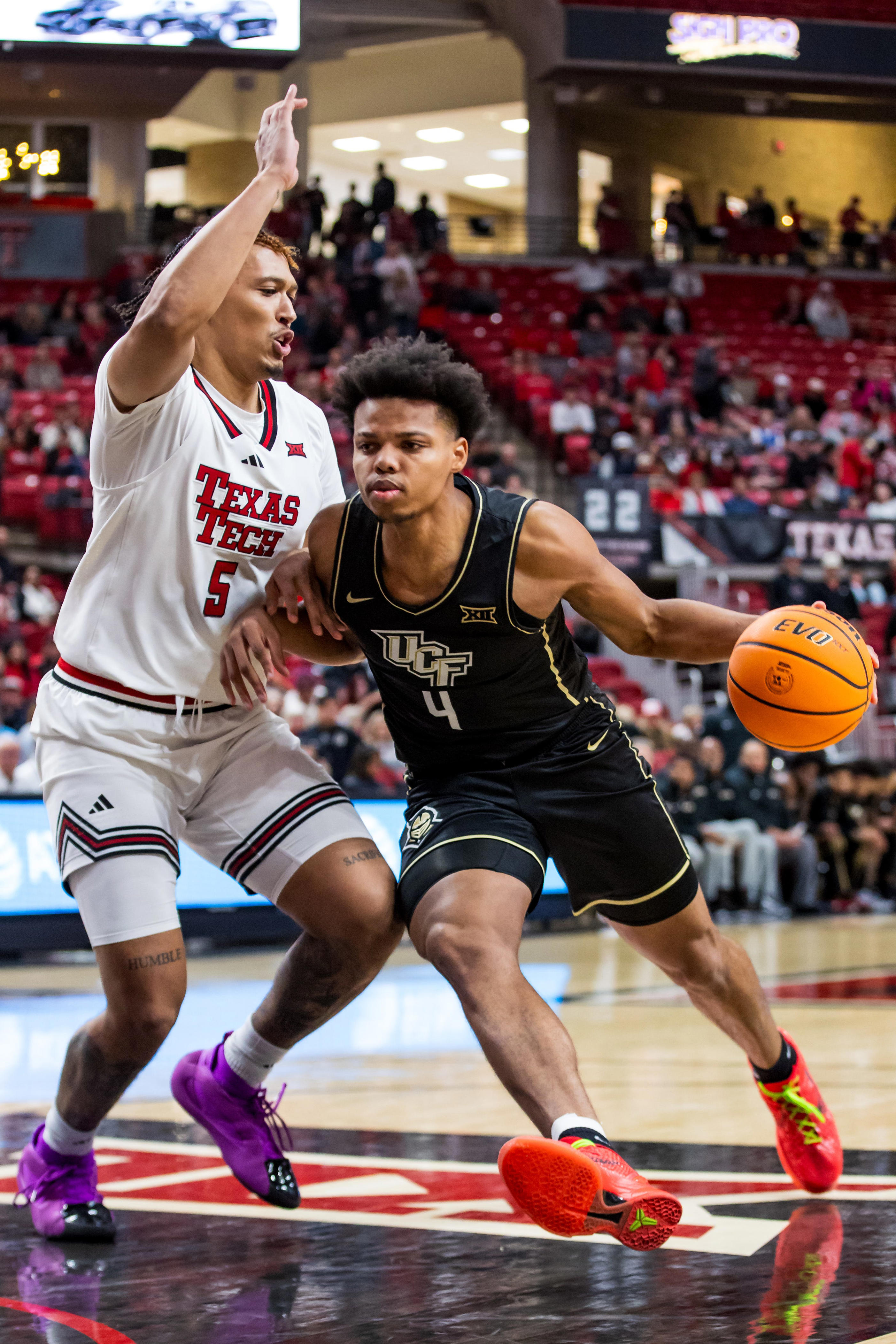 UCF vs Kansas: Final score, highlights from Big 12 basketball game