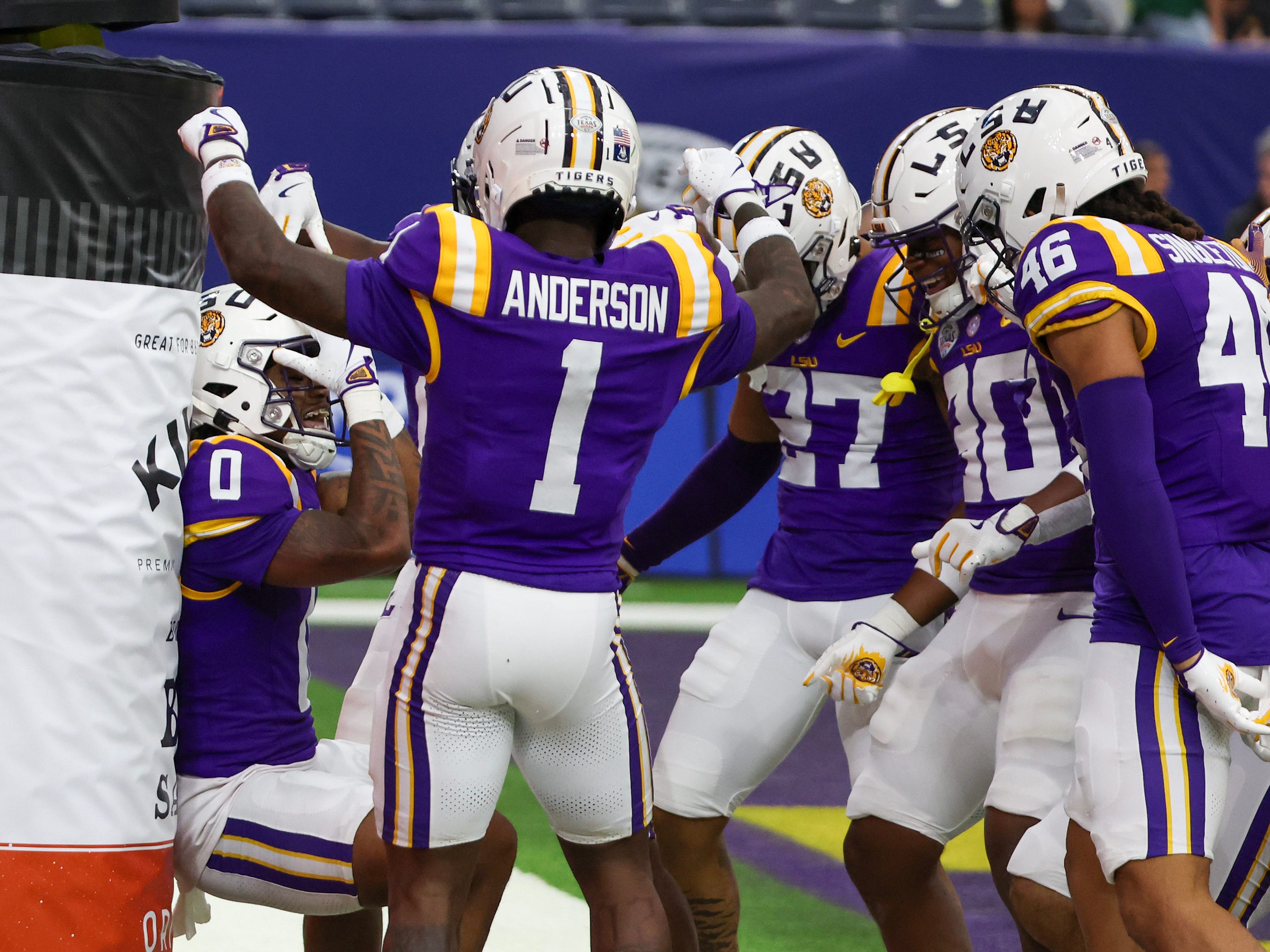 LSU football rode early lead to win over Baylor in Texas Bowl. How we ...