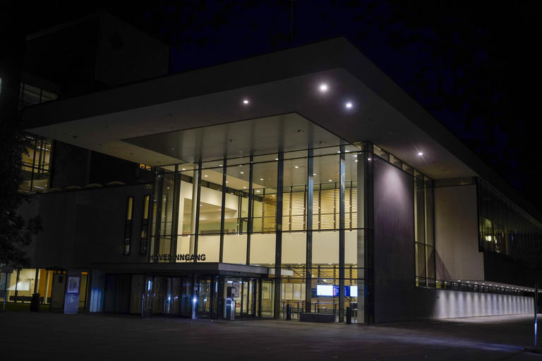 Tillitsvalgte ved Ahus mener ventetidsløftet fører til nye køer internt ...