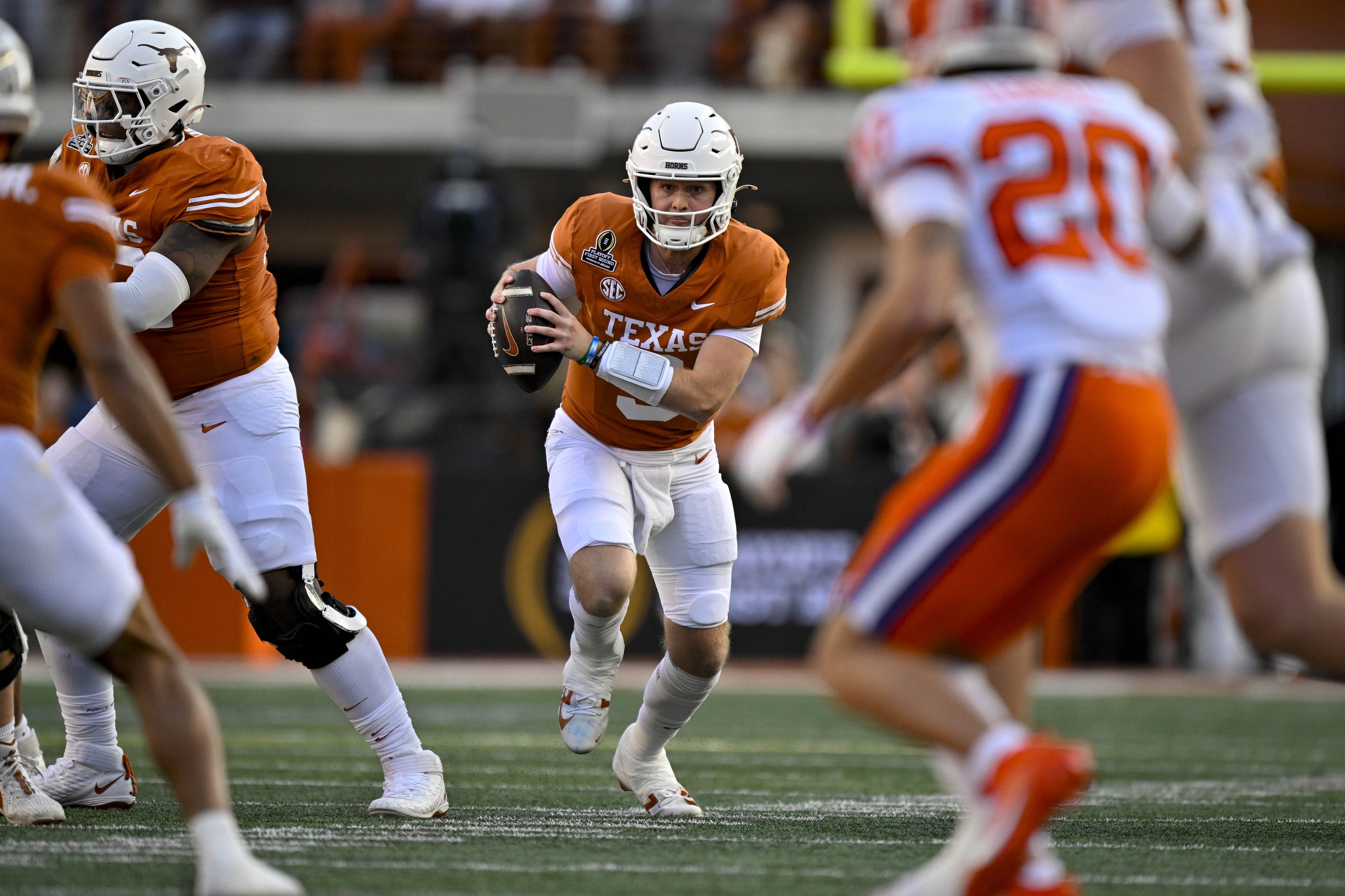 What channel is Arizona State vs Texas on today? Peach Bowl time, CFP ...