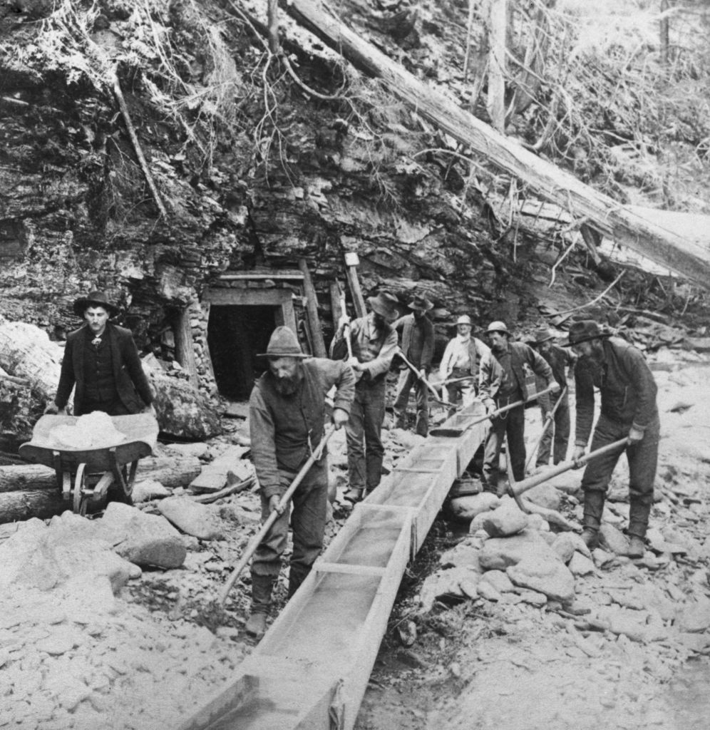 13 Historical Photos of Gold Prospecting