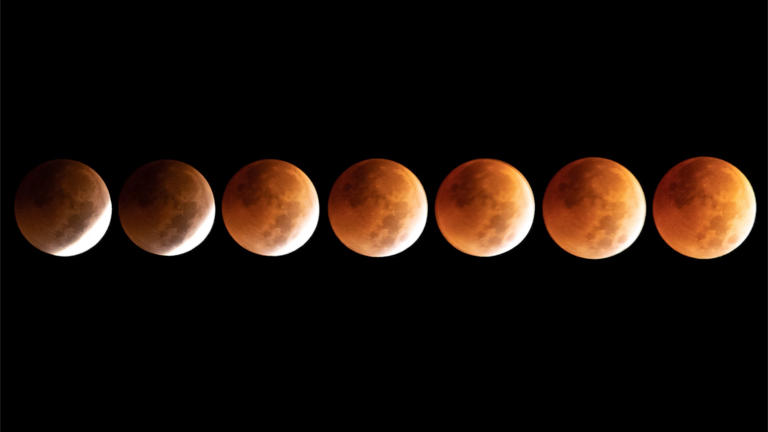 Blood moon 2025: How to see the moon turn red over North America during ...