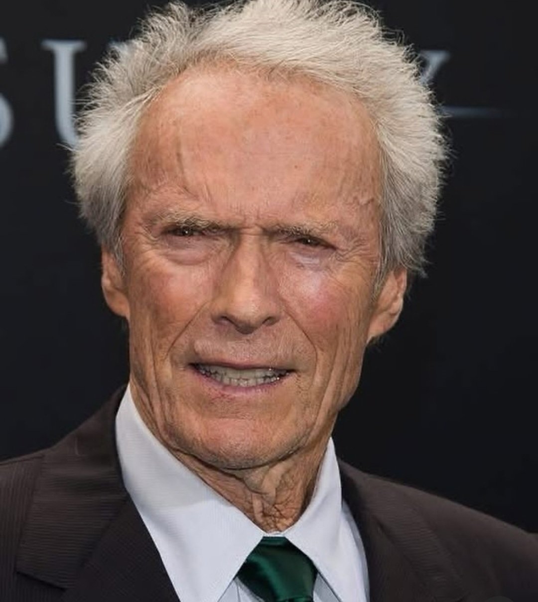 2025 sem Christina: Clint Eastwood, aos 94 anos, perdeu namorada de 61
