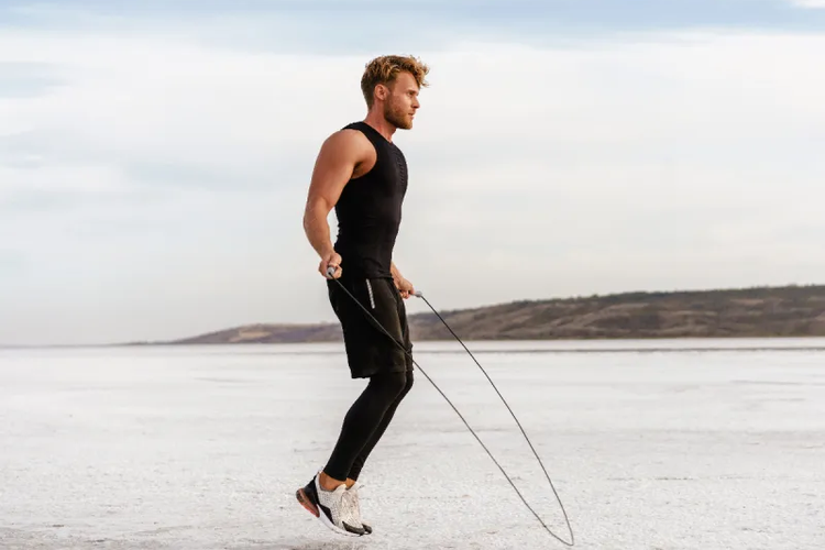 5 Rekomendasi Olahraga Yang Cepat Mengecilkan Perut Buncit