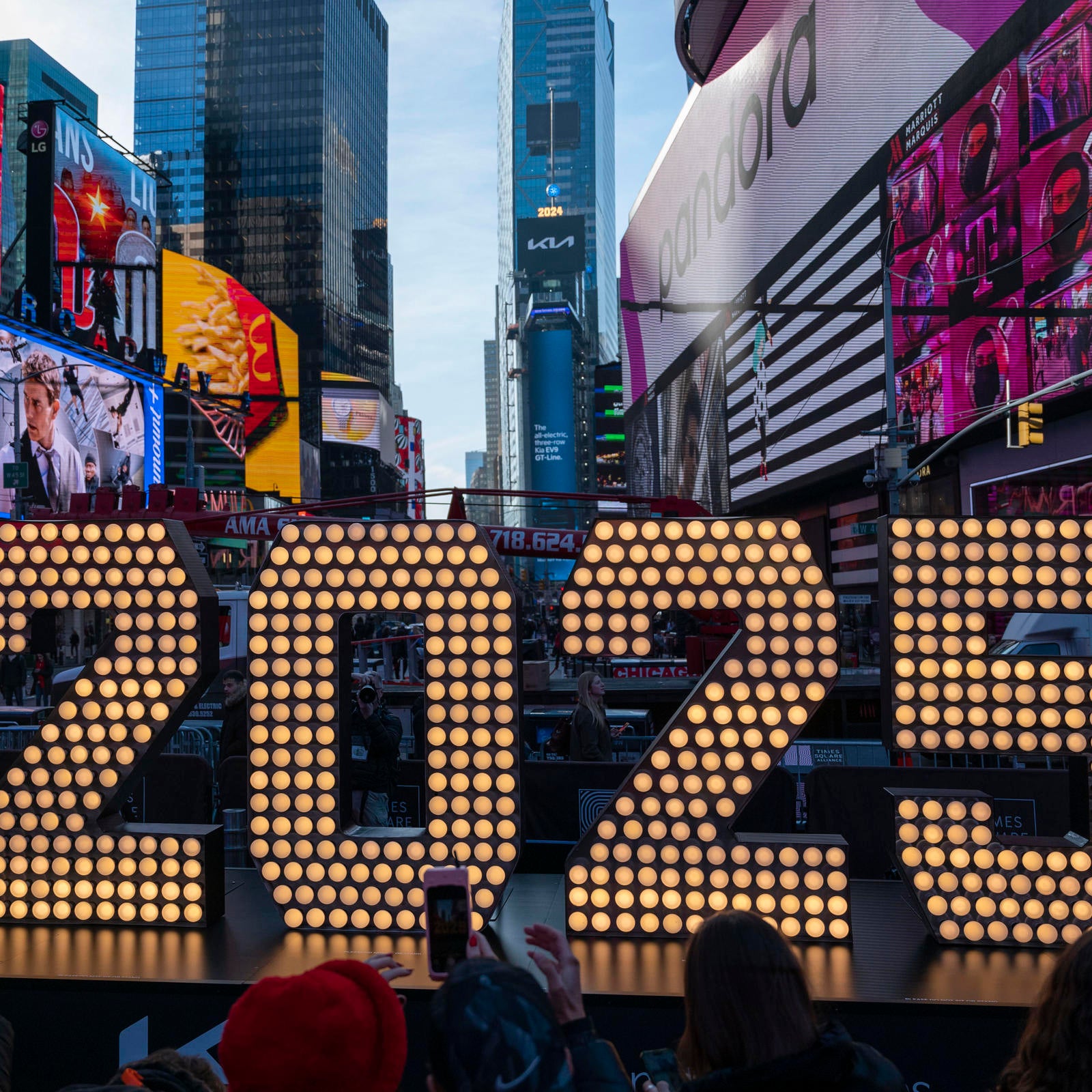 Here's what's open and closed on New Year's Day 2025