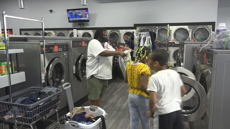 Free laundry services available through Rockford program