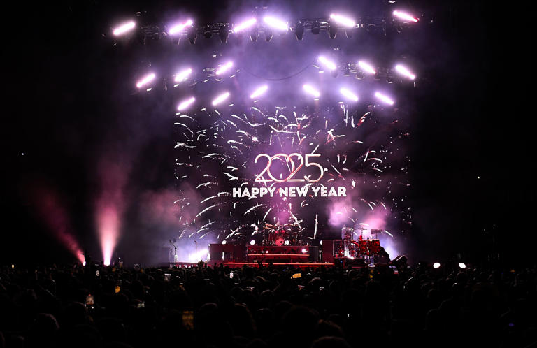 In photos: New Year's celebrations in U.S. and around the world