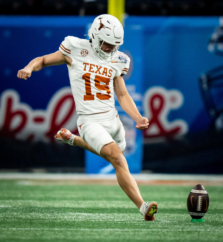 Texas vs Ohio State: Will Longhorns bench kicker Bert Auburn during ...