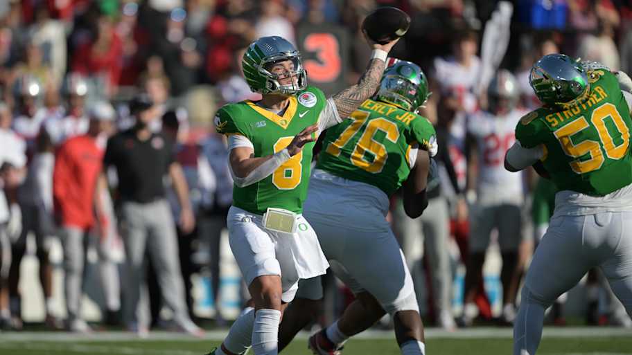 Ohio State Buckeyes Beat Oregon Ducks in Rose Bowl, Advance In College ...