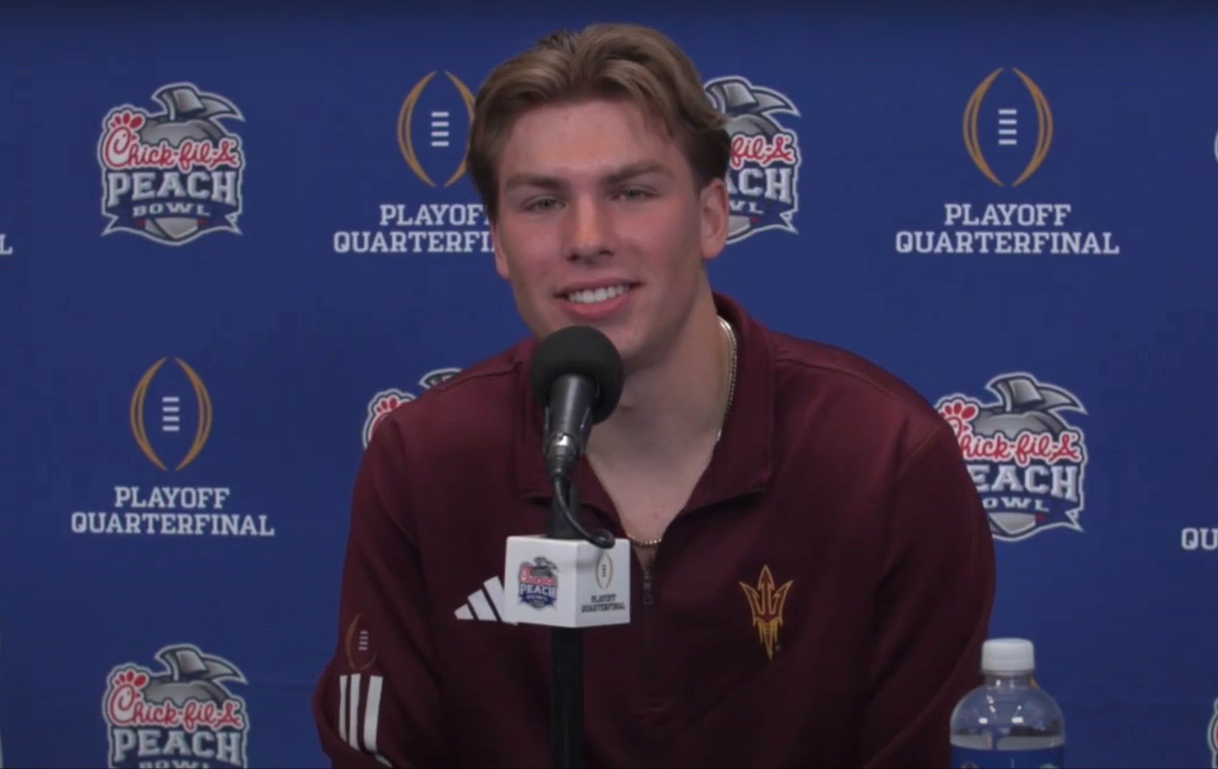 Texas Longhorns Strike Early, Lead Arizona State Sun Devils at Halftime ...