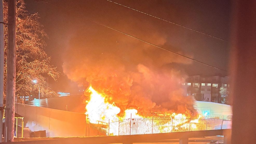 Fireworks cause large New Year's fire at Renton supermarket