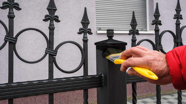 The Best Way To Prevent A Wrought Iron Fence From Rusting
