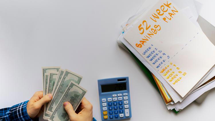 How to save $520, $1,378 or $10k with the 52-week money saving challenge