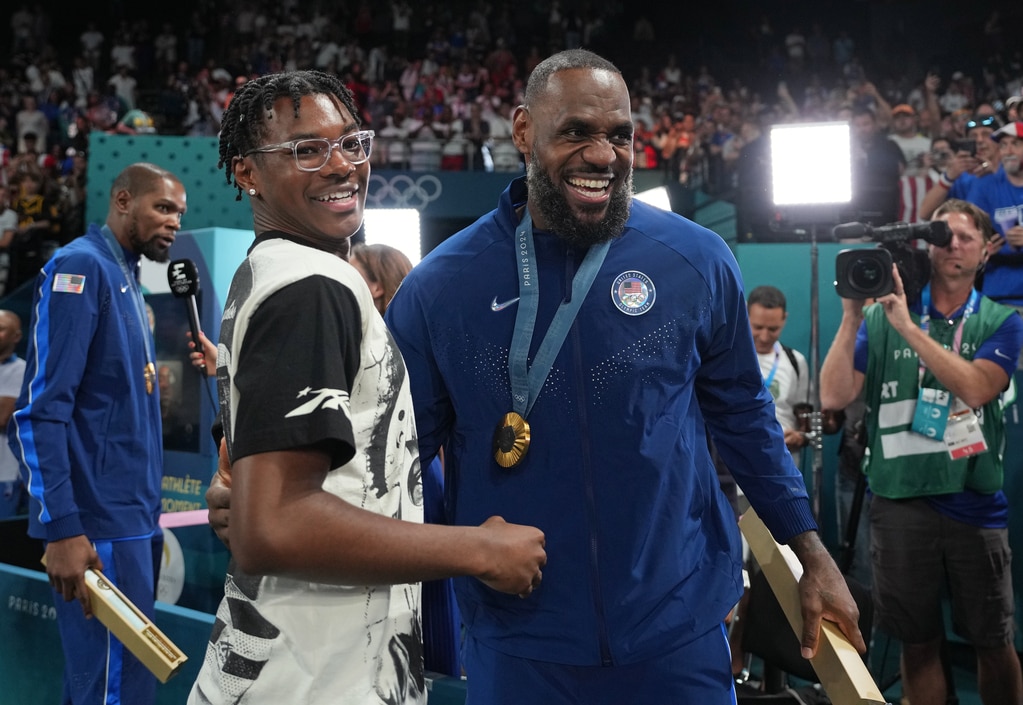 What LeBron James Told Son Bryce Before His College Basketball Debut