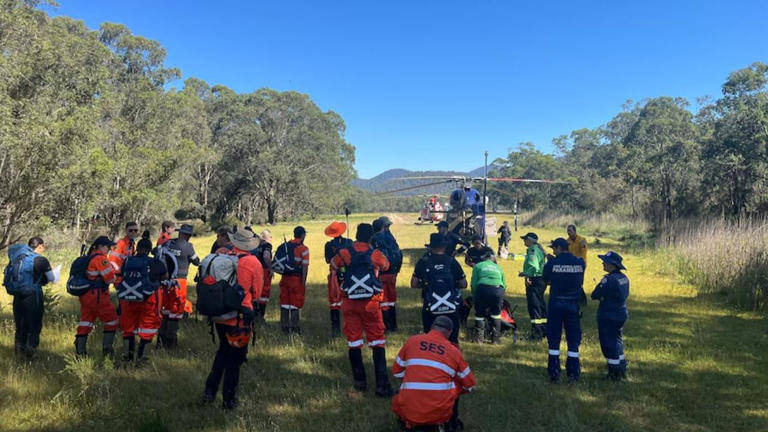 Experts deployed in search for missing hiker