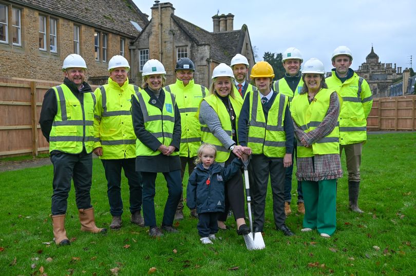 New classrooms, hall and kitchens being built at school in Gloucestershire