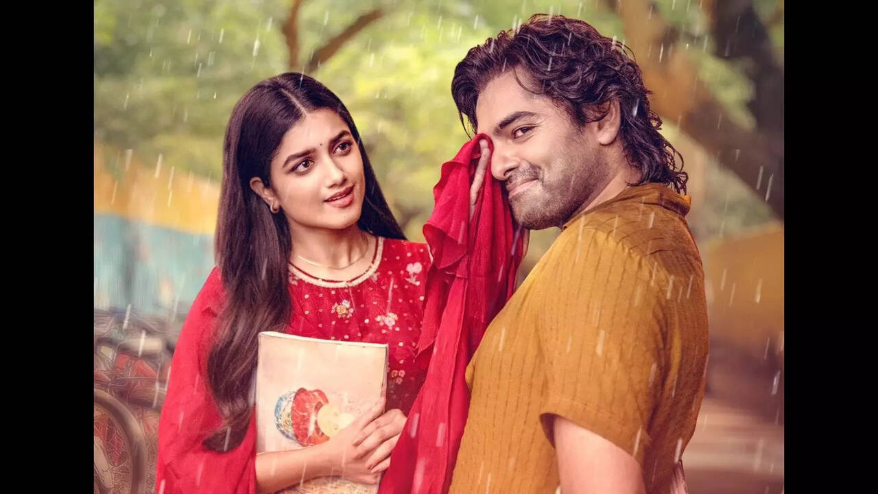 Bhagyashri Borse As Mahalaxmi In Ram Pothineni's New Movie #RAPO22