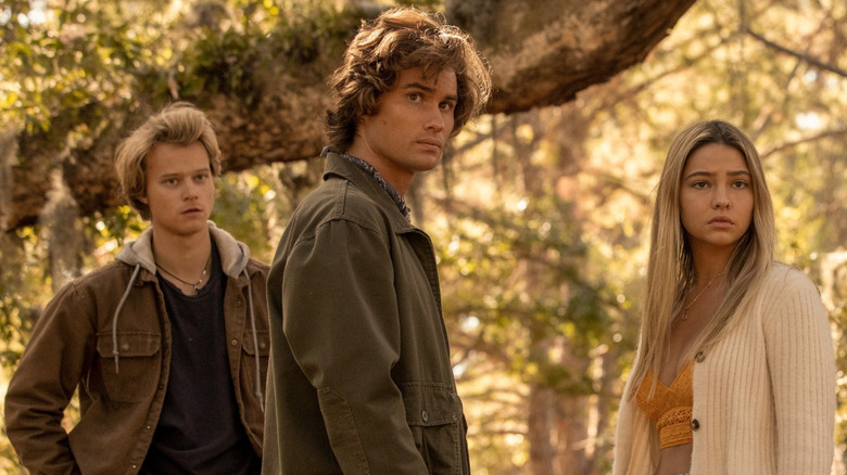 Everyone Who Has Died In Netflix Hit Outer Banks So Far