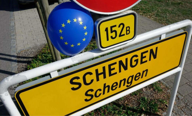 Expulsion des sans-papiers : l’Union européenne valide un nouveau ...