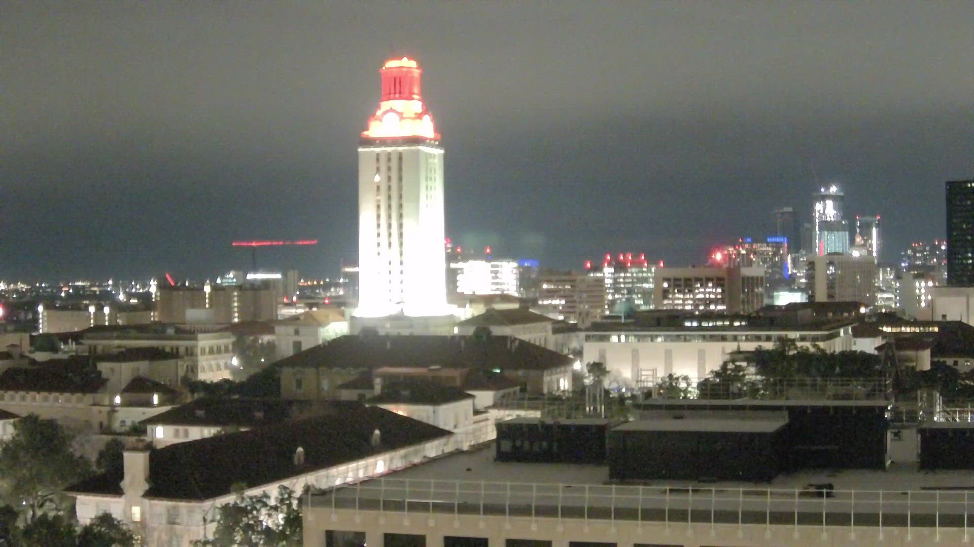 UT Austin tower lights up burnt orange after Longhorns' Peach Bowl victory