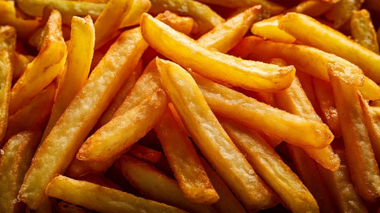 The Fast Food Restaurant That Still Uses Beef Tallow For Its Fries