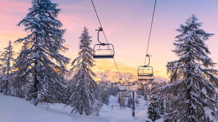 Man injured after chairlift falls roughly 20 feet at Attitash Mountain ...