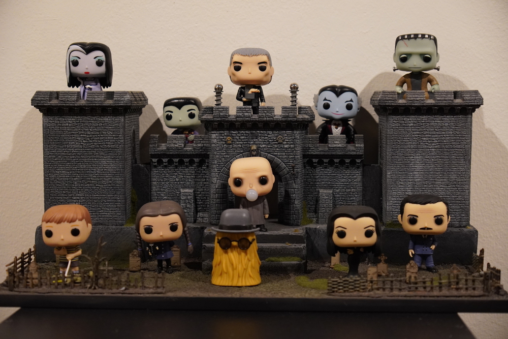 20 tips for collecting retro memorabilia without the clutter