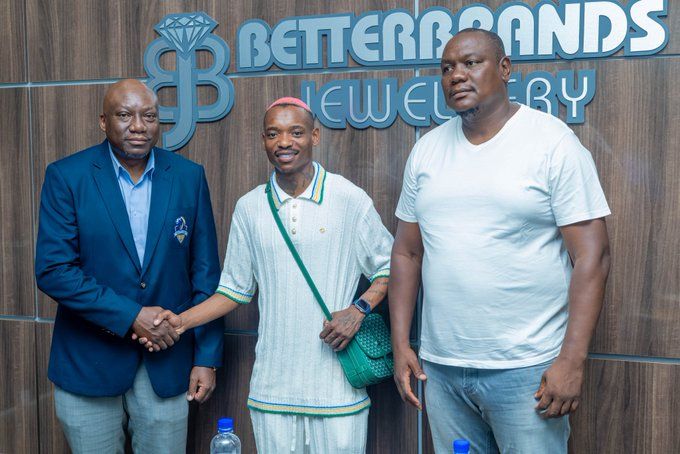 Former Kaizer Chiefs star Khama Billiat finds new home