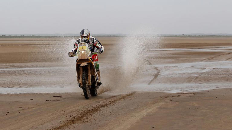 Africa Eco Race : rebondissements et performances sur la 2e journée