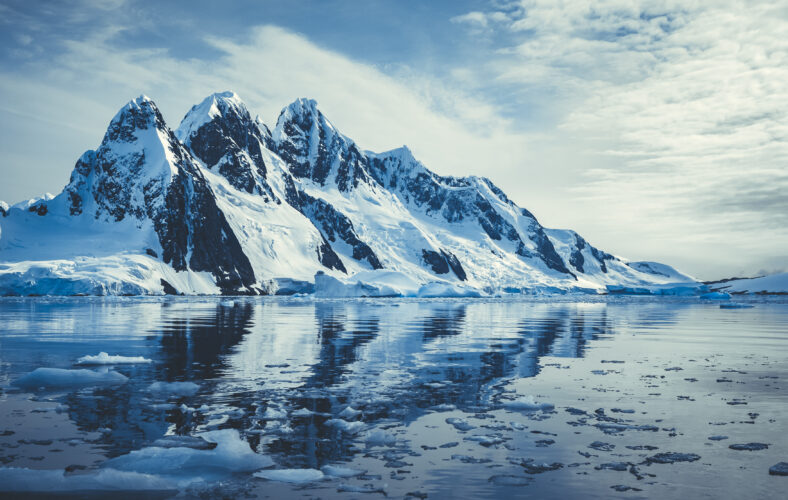Researchers Have Been Studying Antarctic Fast Ice For Decades, And Here ...