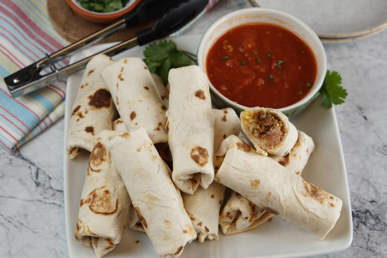 Bite-Sized Mini Burritos